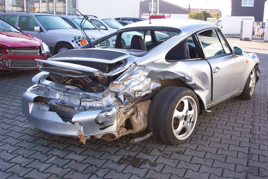 Heckschaden Porsche-Ankauf Bundesweit - Crash-Sportwagen